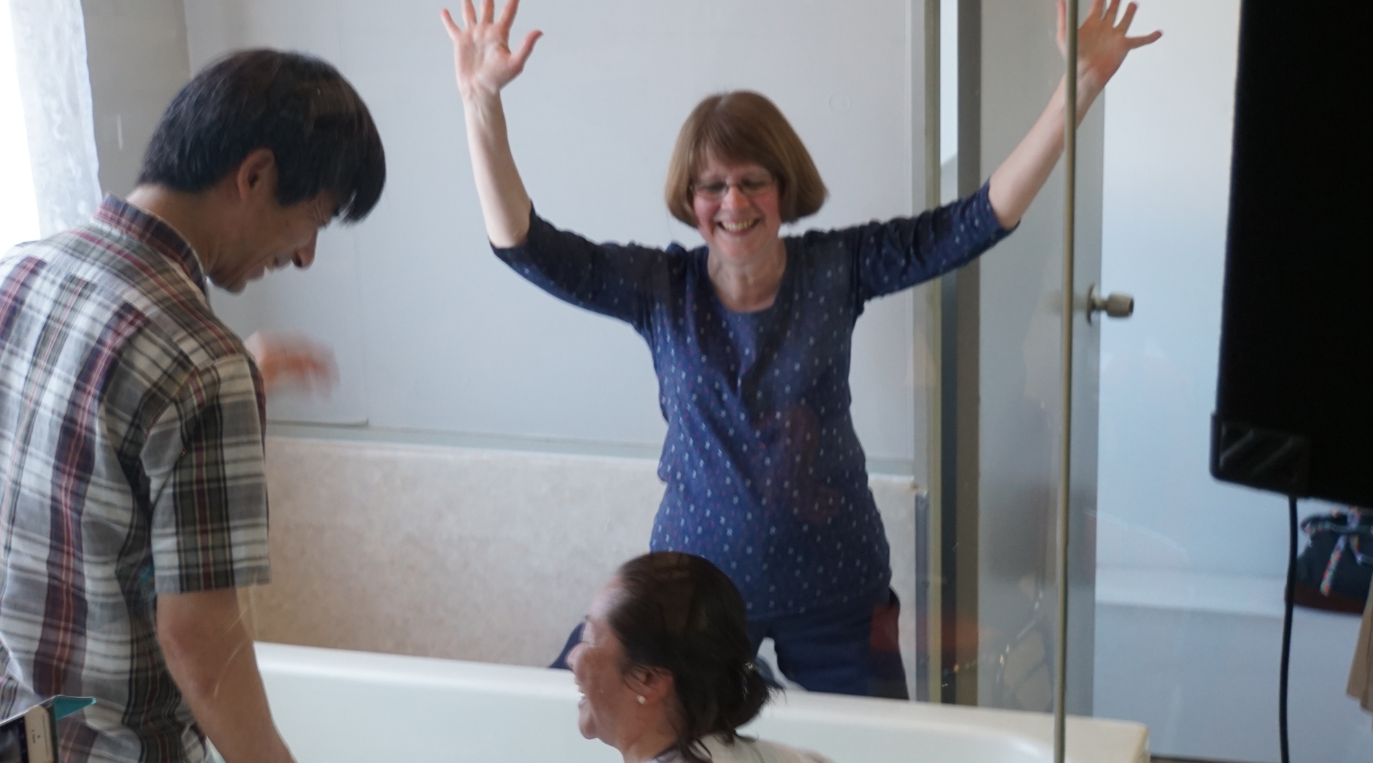 Sanae comes to Christ in Japan - SIM International